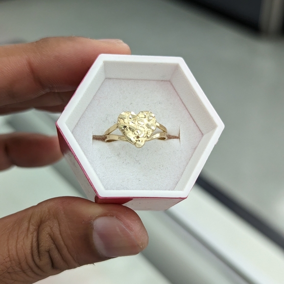 Unbrand | Jewelry | Kt Real Gold Nugget Heart Ring | Poshmark